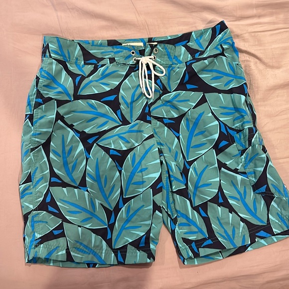 J. Crew | Swim | J Crew Mens Swim Trunks Size 32 Navy Blue Green 0 ...